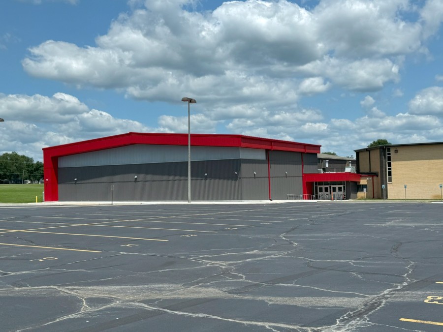 Butler R-V High School Gym - Metal Building Construction